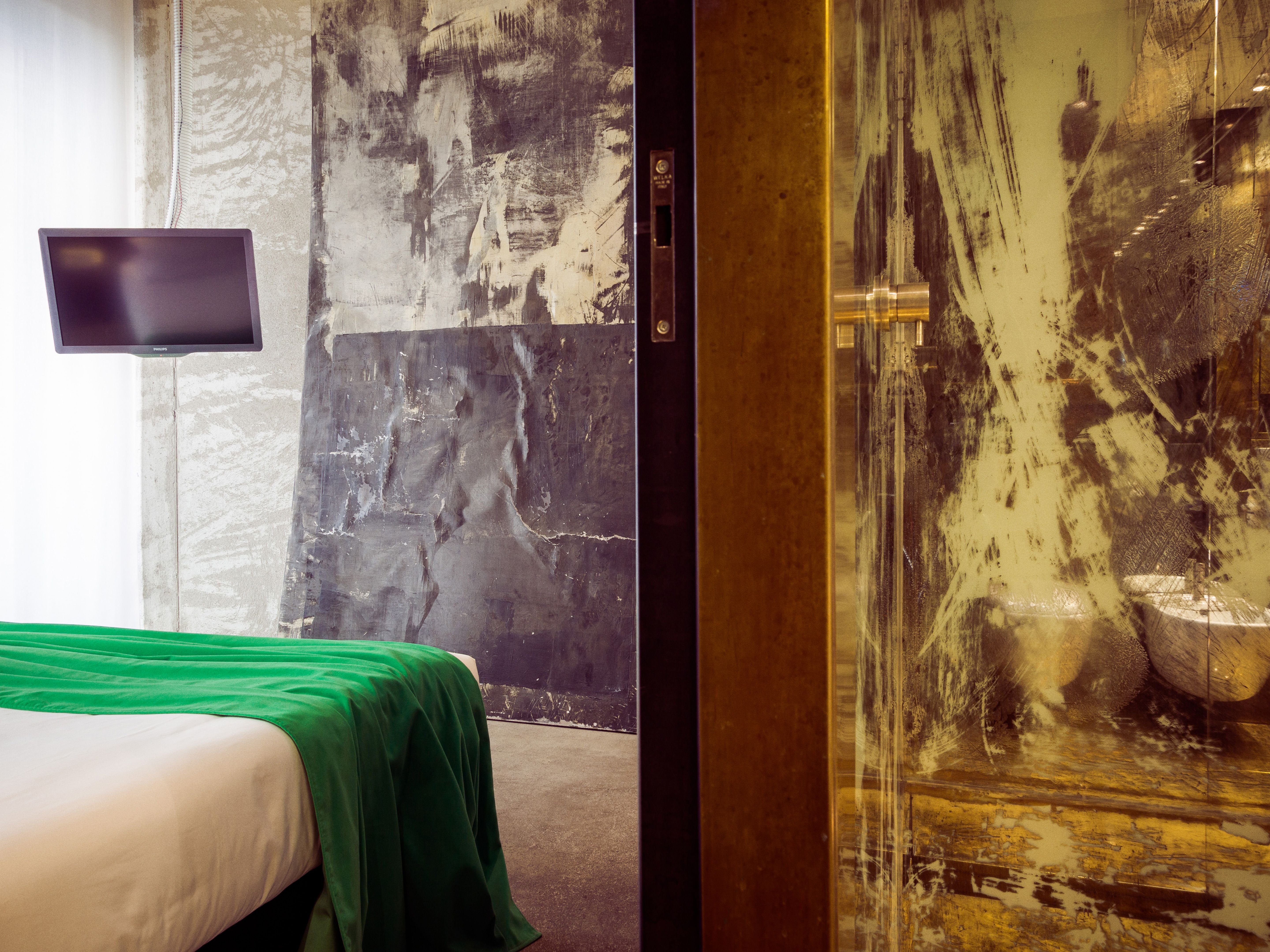 Rooms & Suites at Straf in Milan, Italy - Design Hotels™