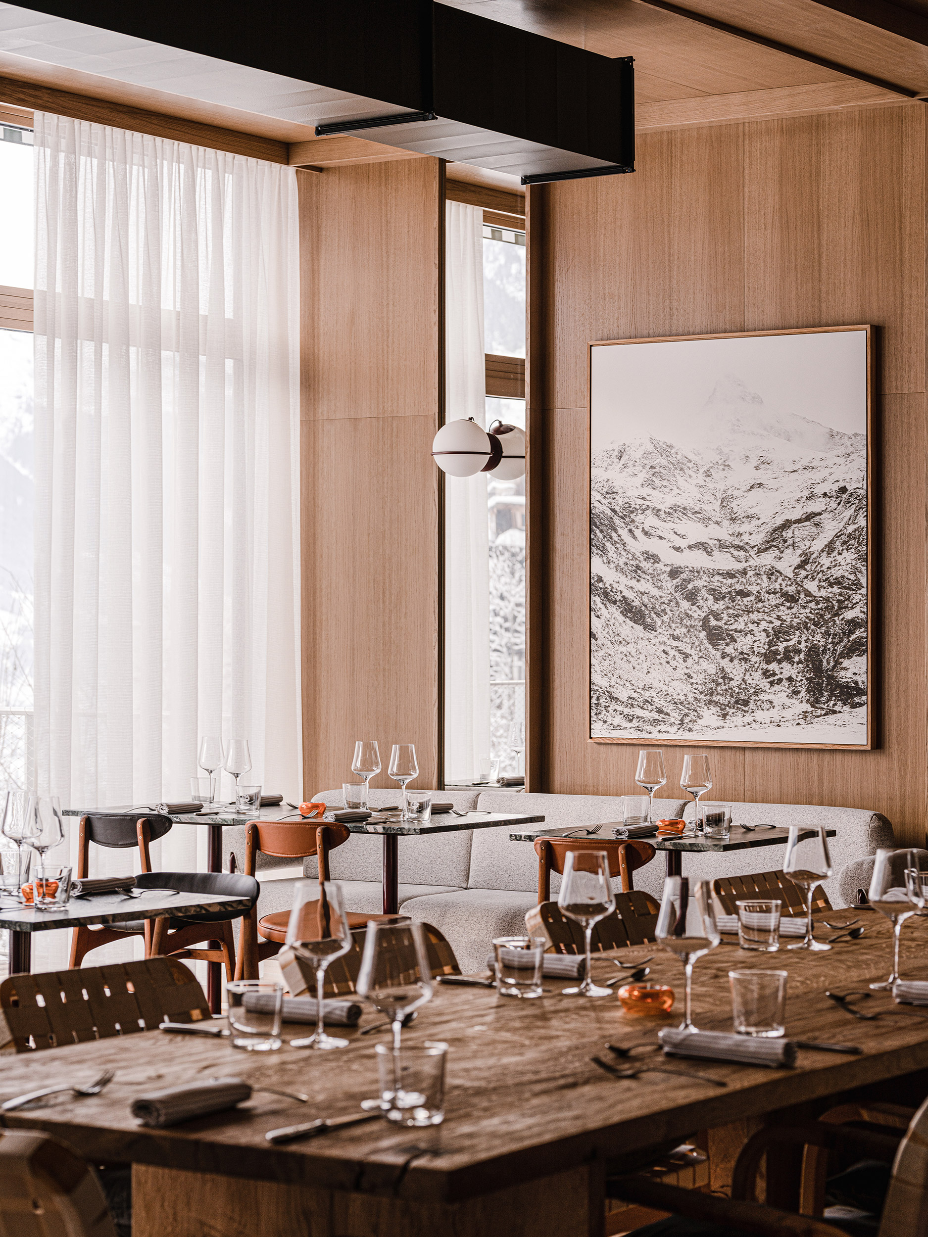Photo gallery of the cōmodo in Bad Gastein, Austria - Design Hotels ...