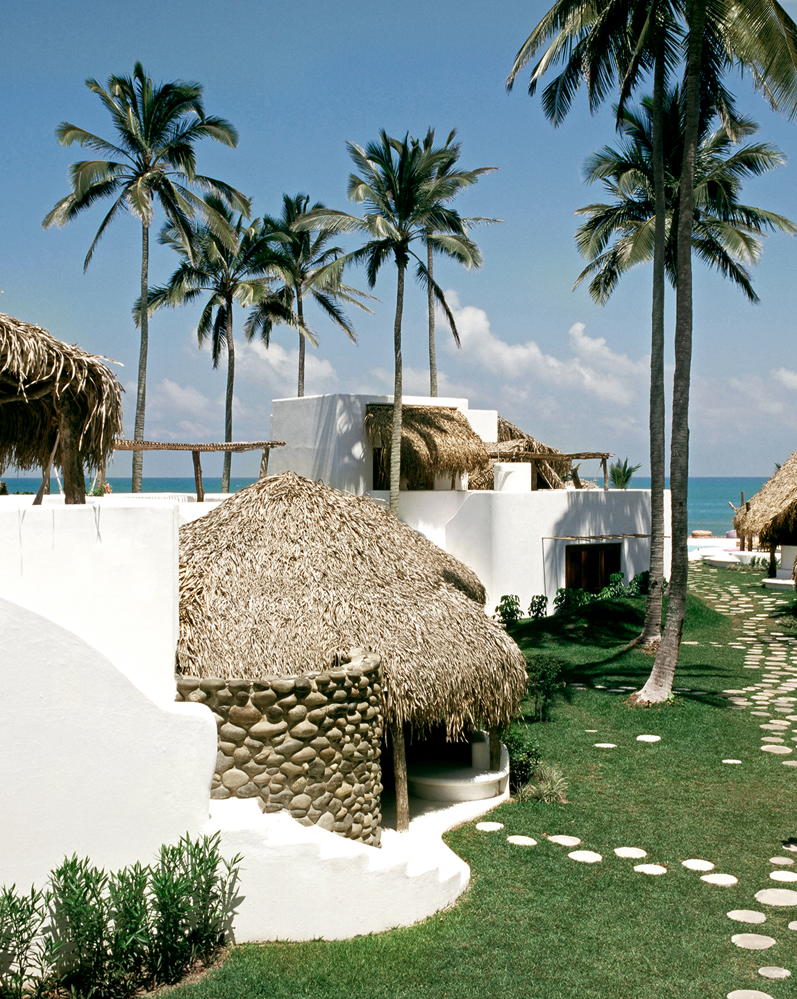 Best Luxury Boutique Beach Hotels & Resorts (2026) - Design Hotels™