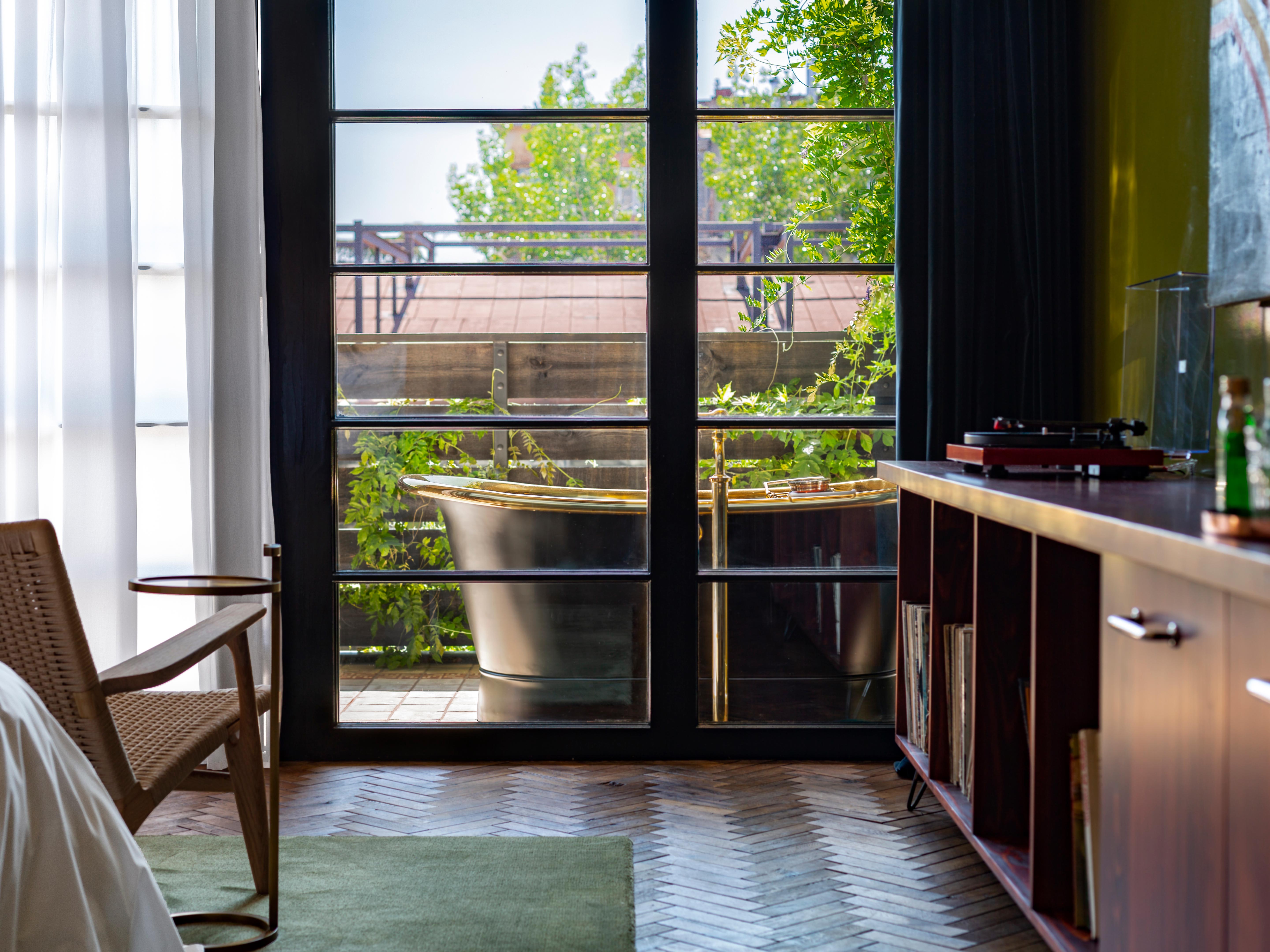 Rooms & Suites at Stamba Hotel in Tbilisi, Georgia - Design Hotels™