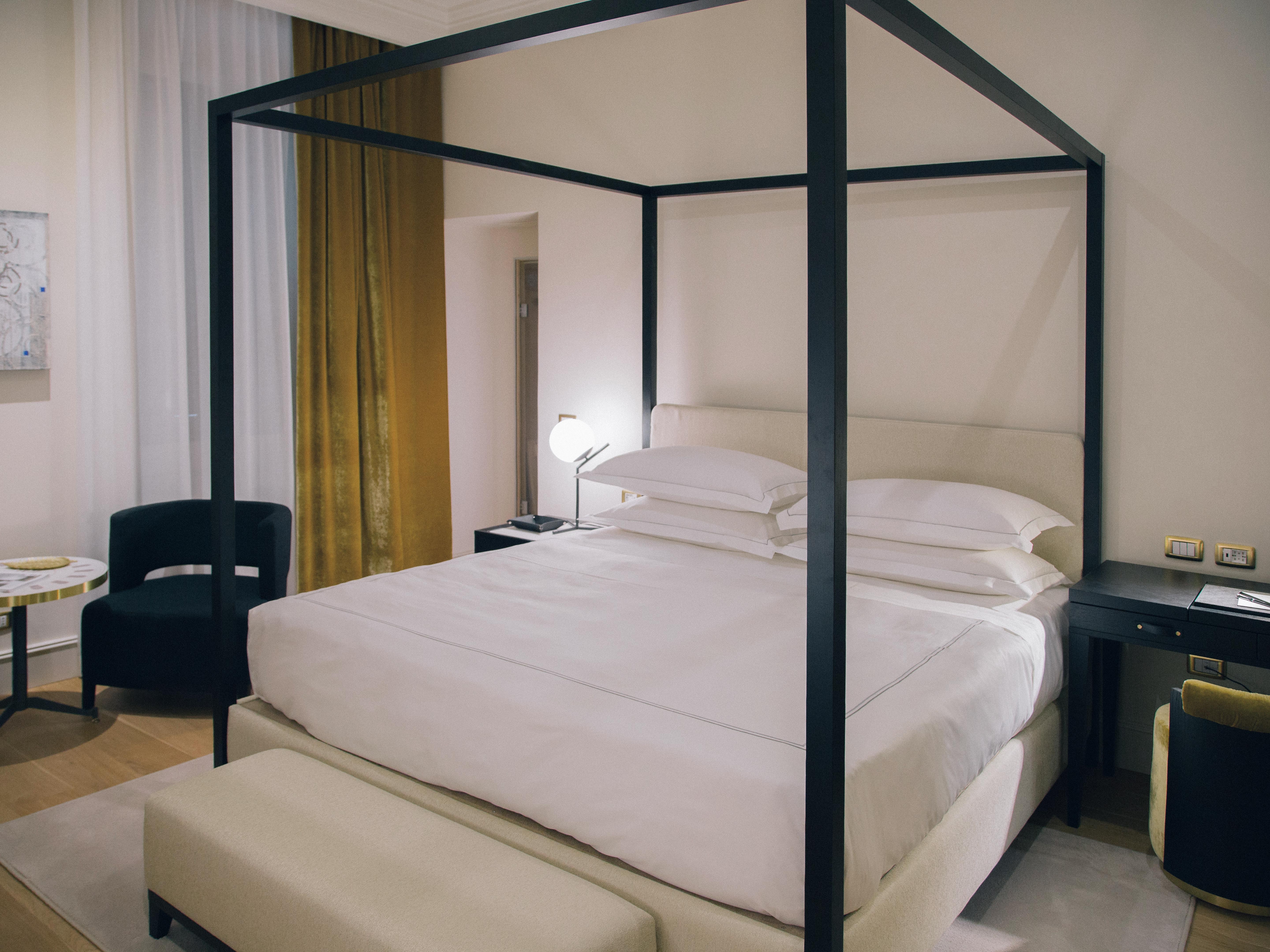 Rooms & Suites at Elizabeth Unique Hotel - Design Hotels™