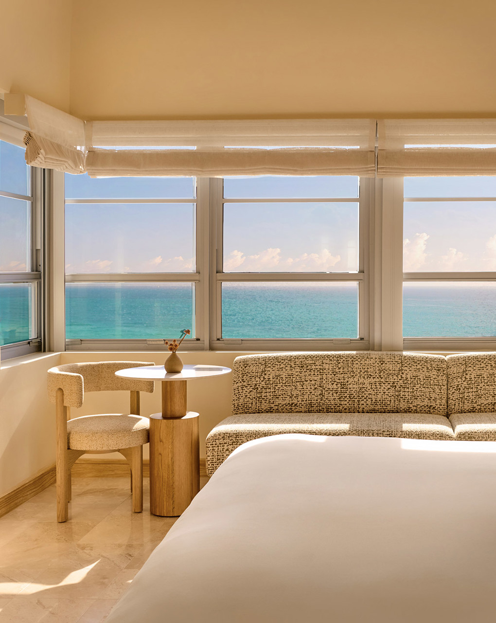 Rooms & Suites at The Shelborne By Proper in Miami Beach, USA - Design ...