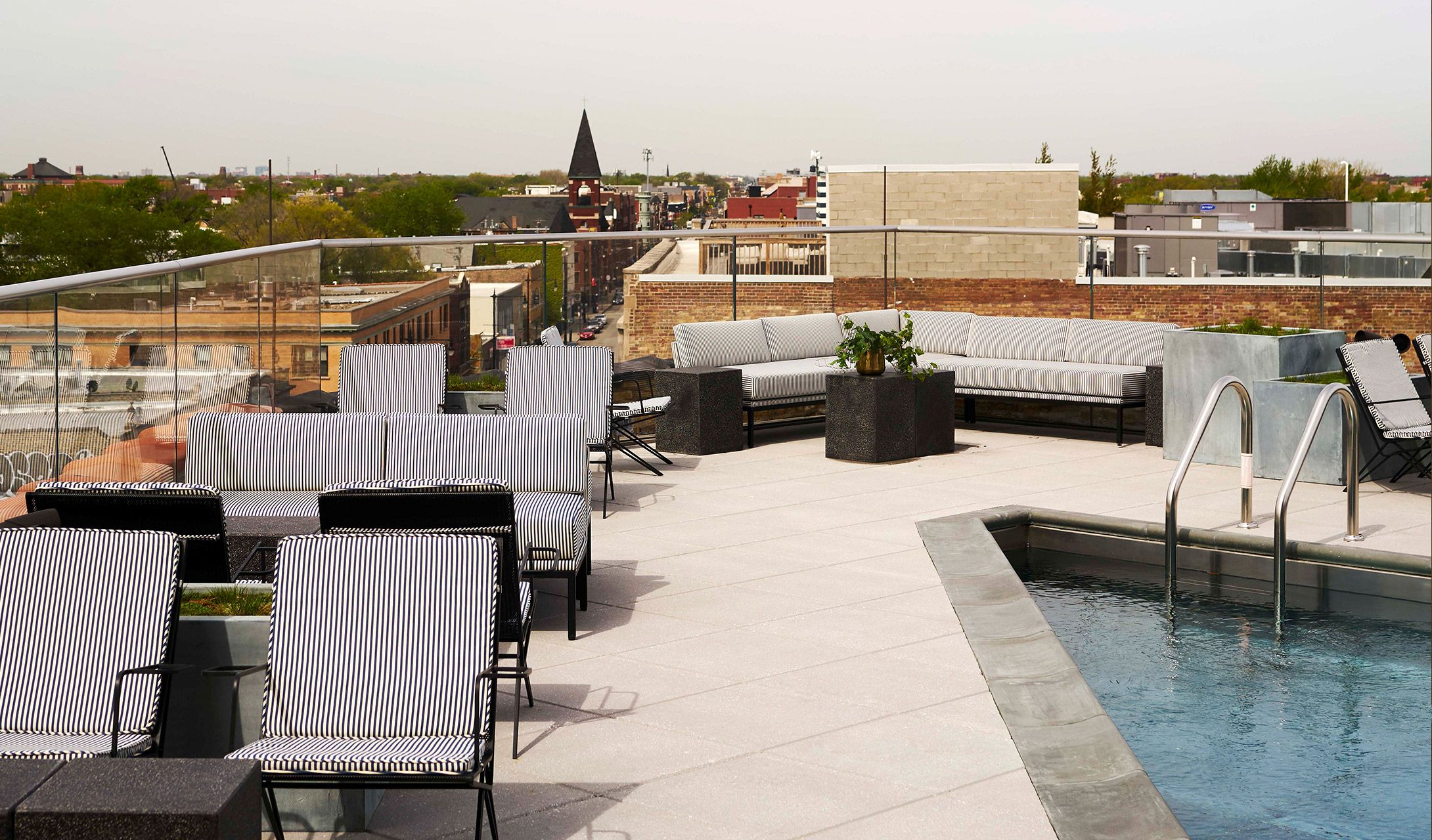 Photo gallery of The Robey in Chicago - Design Hotels™