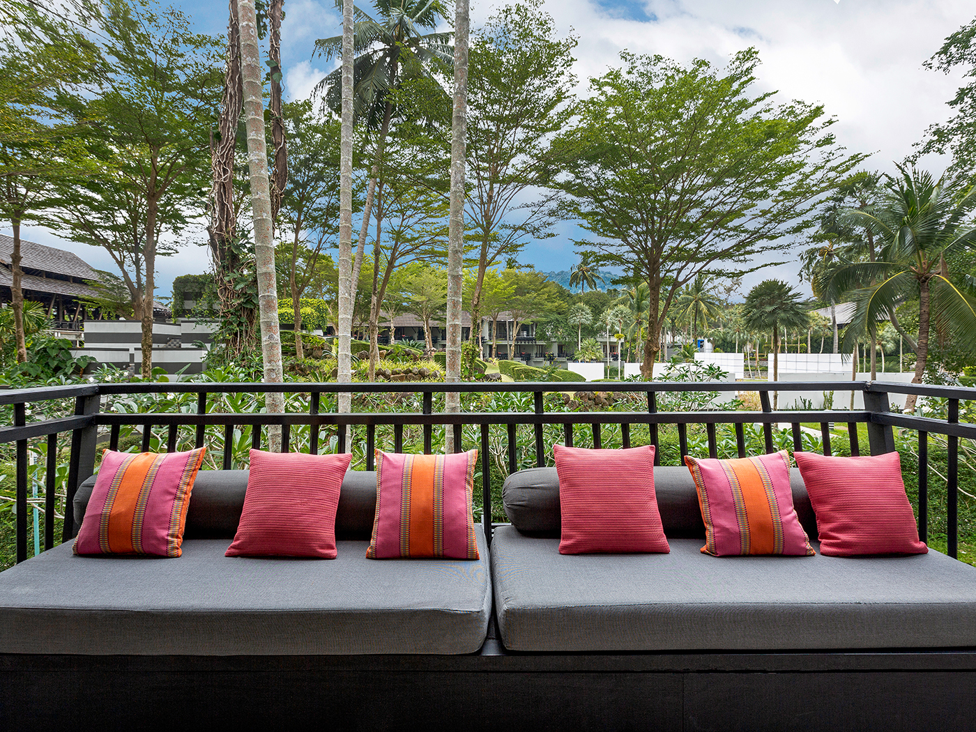 Rooms & Suites at The Slate in Phuket, Thailand - Design Hotels™