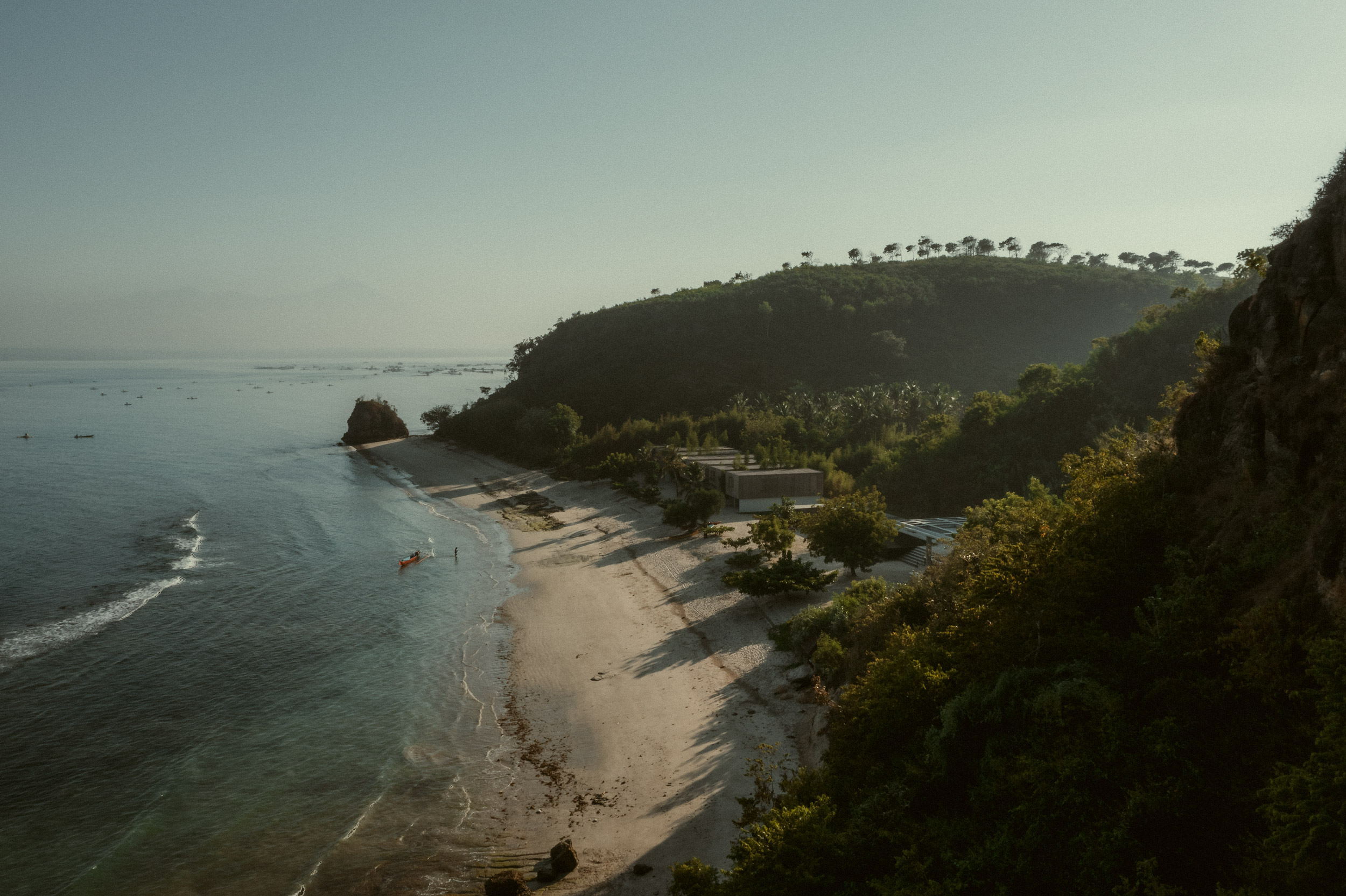 Photo gallery of Innit Lombok in Ekas Bay, Lombok, Indonesia - Design ...
