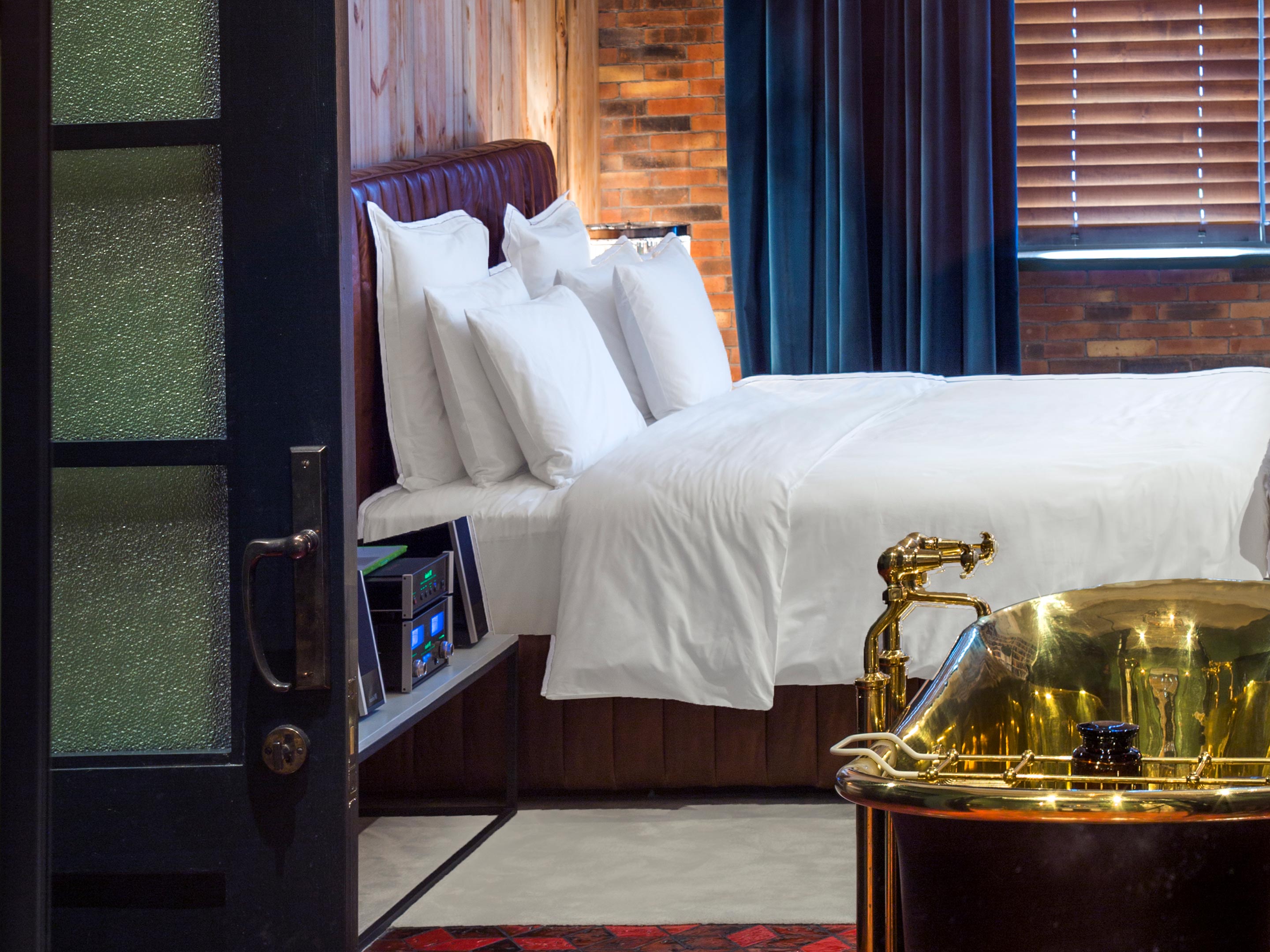 Rooms & Suites at Stamba Hotel in Tbilisi, Georgia - Design Hotels™