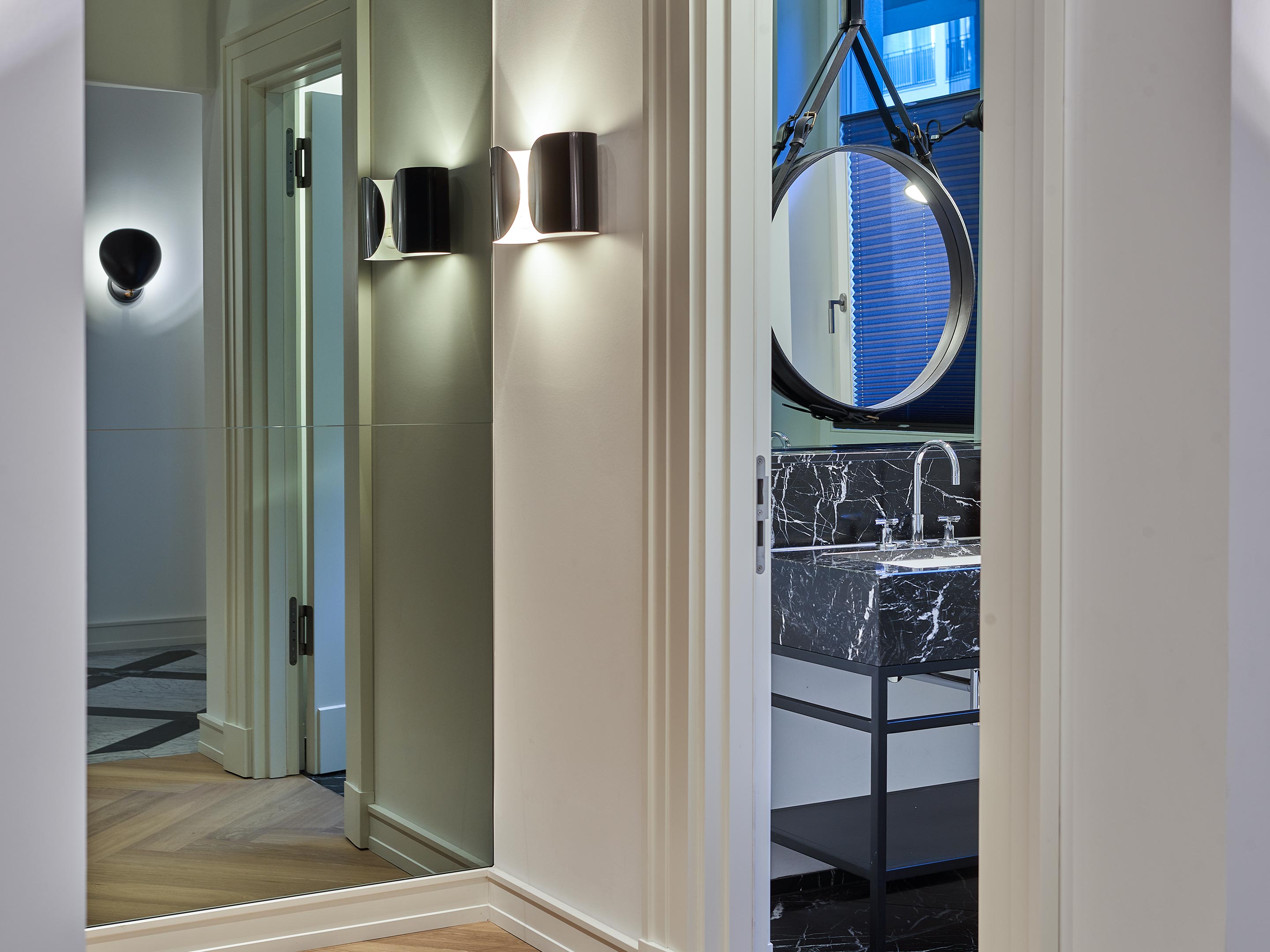 Rooms & Suites at The Qvest in Cologne, Germany - Design Hotels™