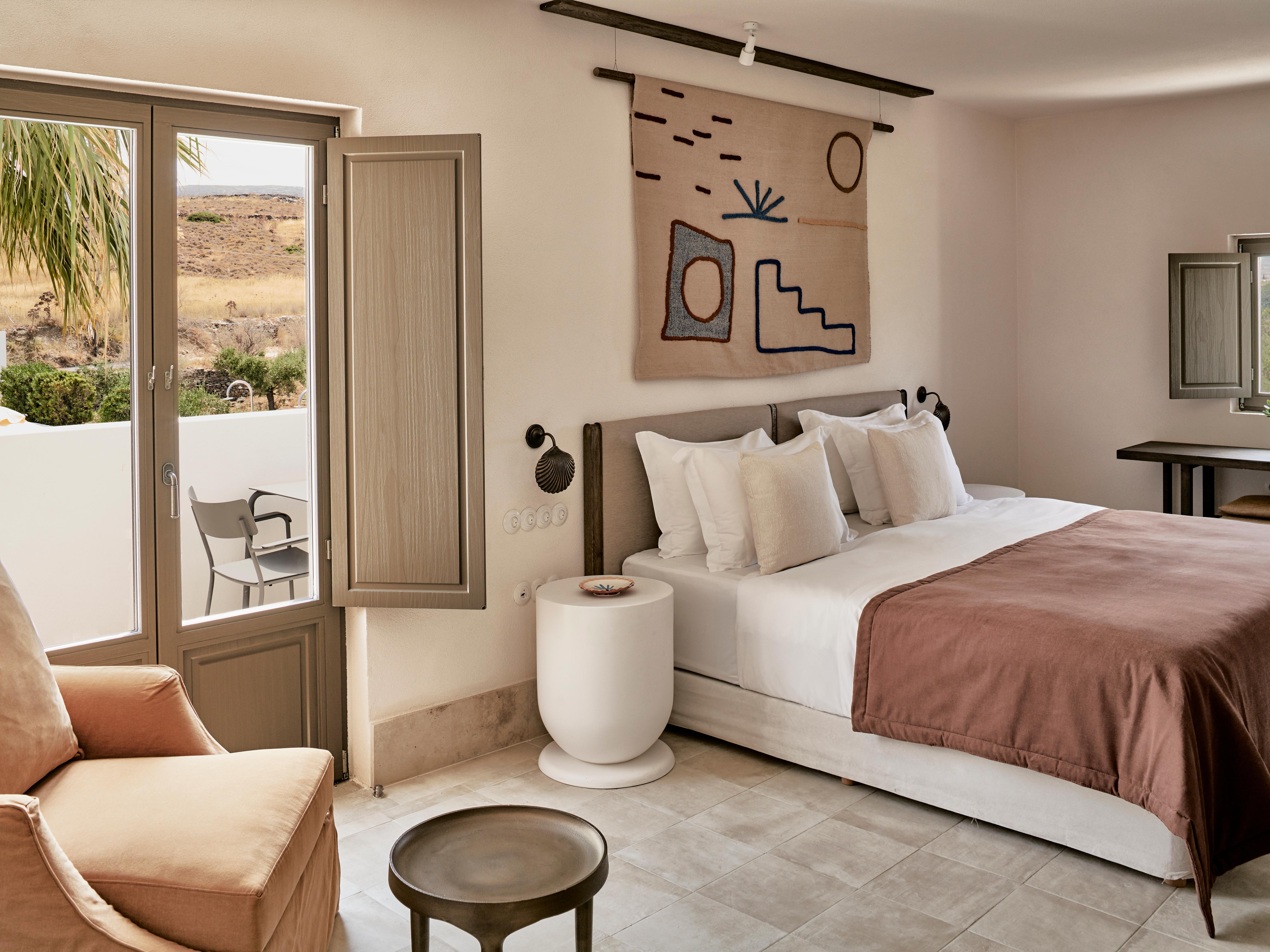Rooms & Suites at Parilio in Paros, Greece - Design Hotels™ - Design ...